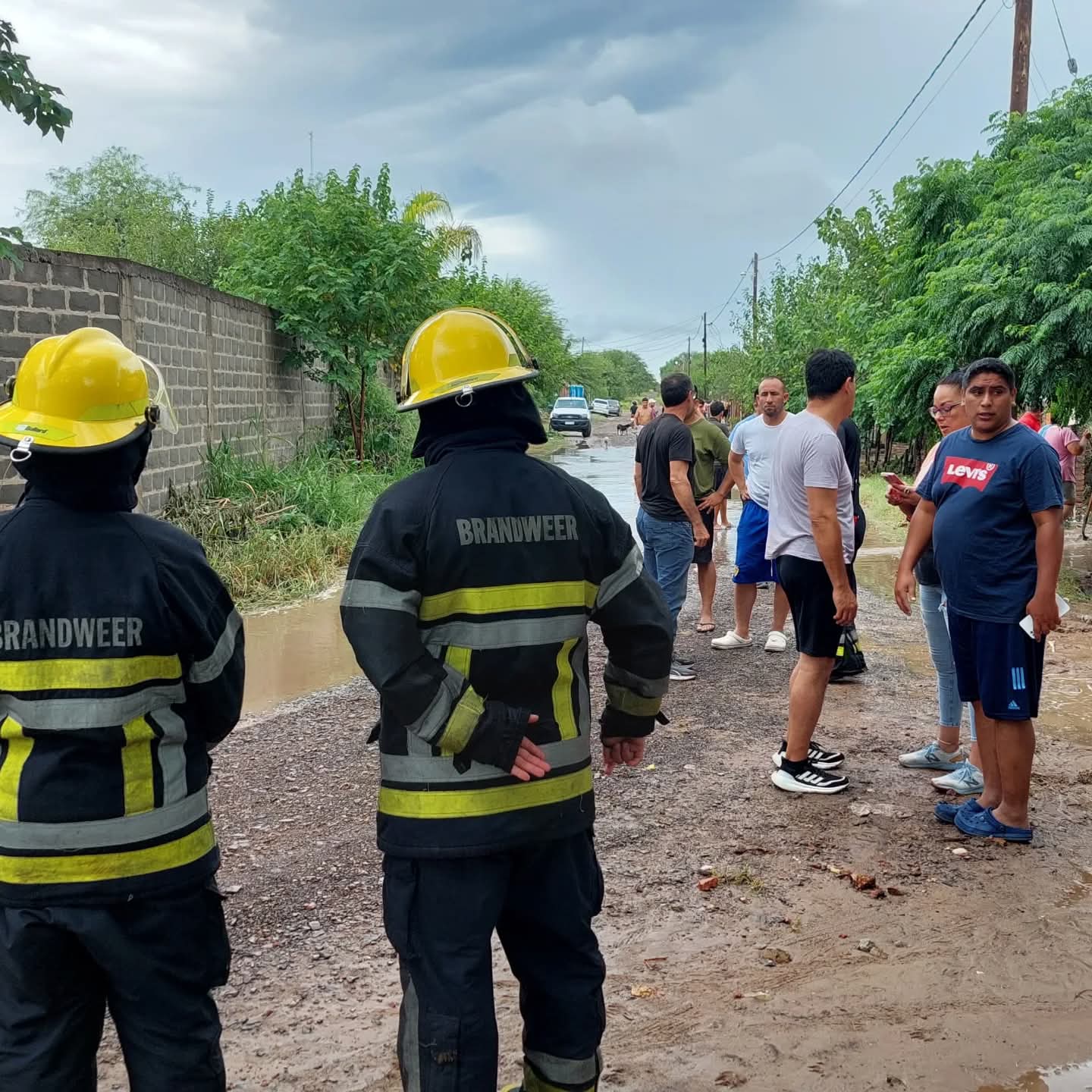 Las Termas de Río Hondo: Municipio presente en los diferentes barrios ...